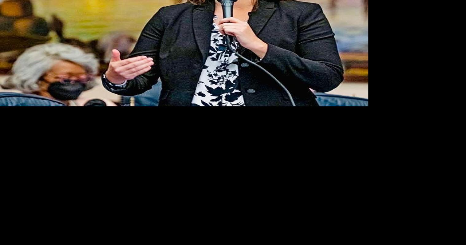 Kaylee Tuck returns to Highlands Tea Party | News ...