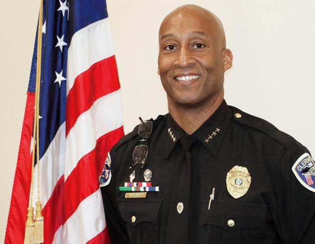 Clermont Police Chief Charles Broadway accepts new award | News ...