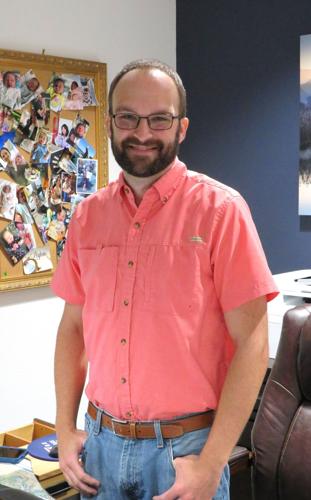 First Insurance moves to former town hall | News | midfloridanewspapers.com
