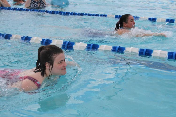 Aktion Club dives right into swimming competition ...