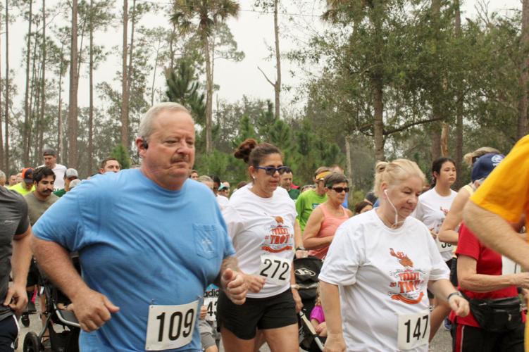 30th Annual Turkey Trot 5K drew large crowd | Local ...