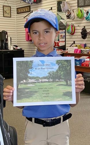 Castillo's shine on the links | News | midfloridanewspapers.com