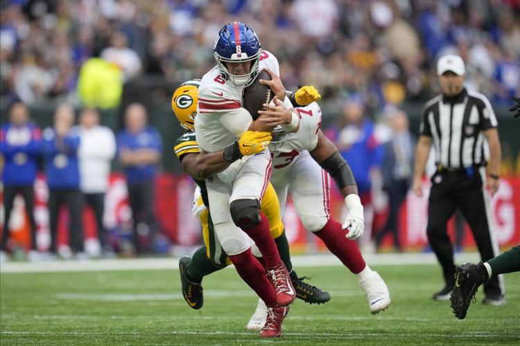 Giants spoil Packers international debut with 27-22 win | Highlands ...