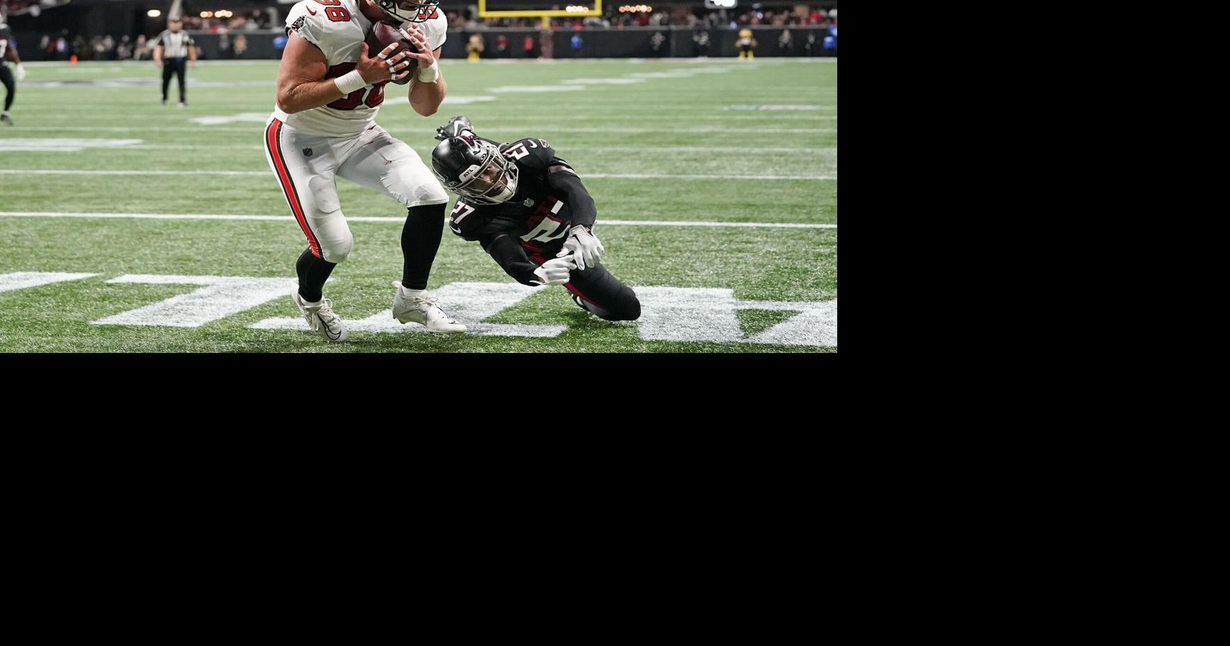 Otton hauls in 11-yard scoring pass with 31 seconds left. Bucs beat ...