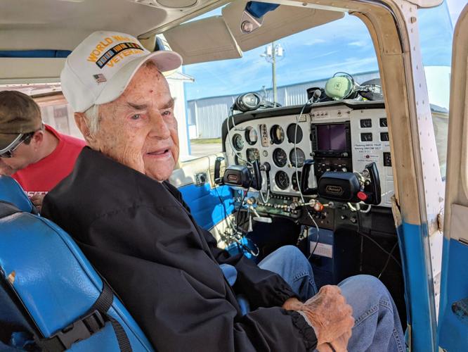 Flying with Del Smith at "Midway" | News | midfloridanewspapers.com