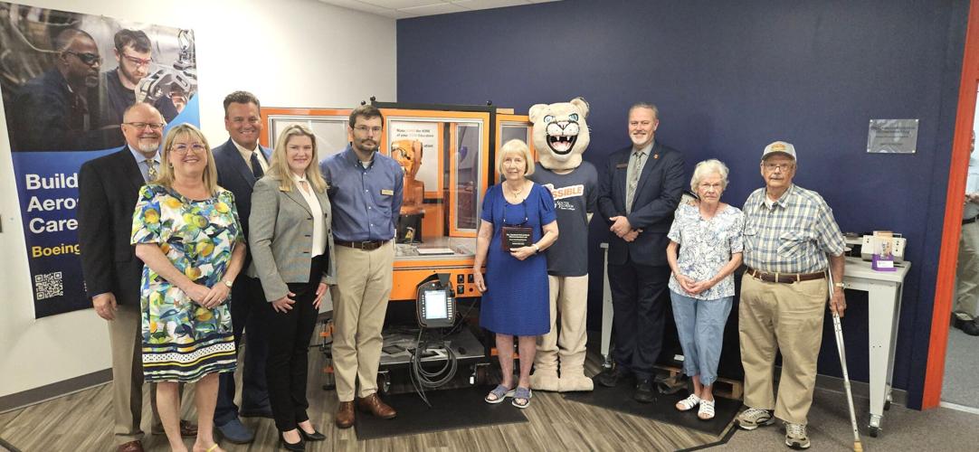 SFSC dedicates McLochlin Mechatronics Lab | News | midfloridanewspapers.com