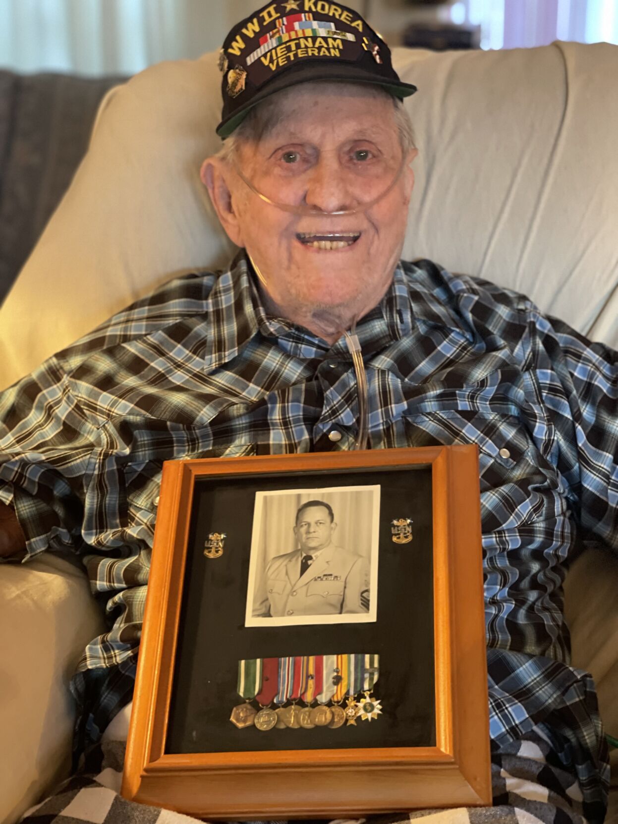 At 95, veteran looks back on military career | Triangle News Leader ...