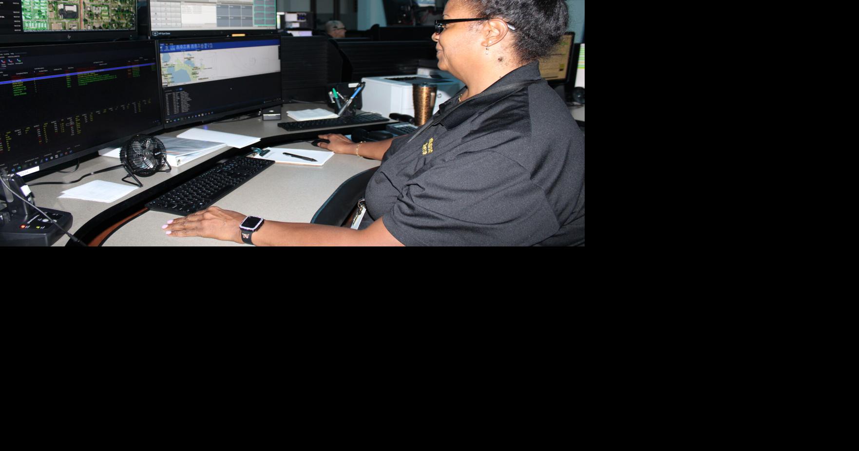 Unsung heroes: 911 dispatchers have to be good multi-taskers ...