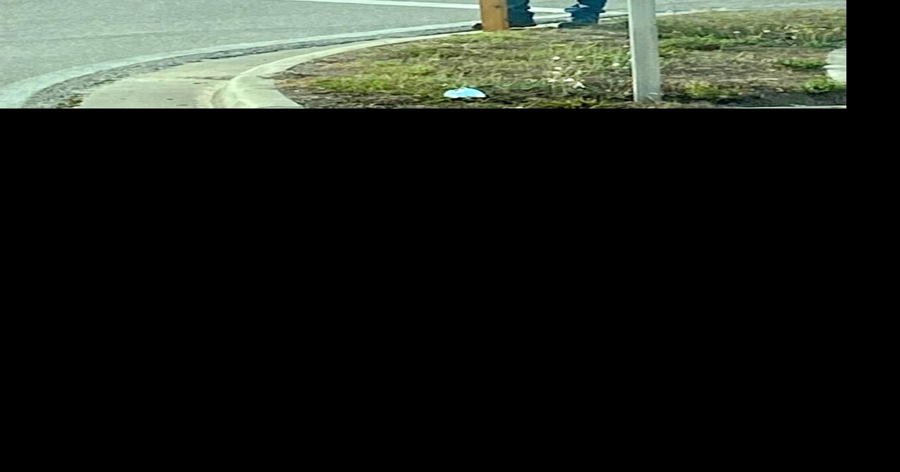 One-way ‘cross’-ing | | midfloridanewspapers.com