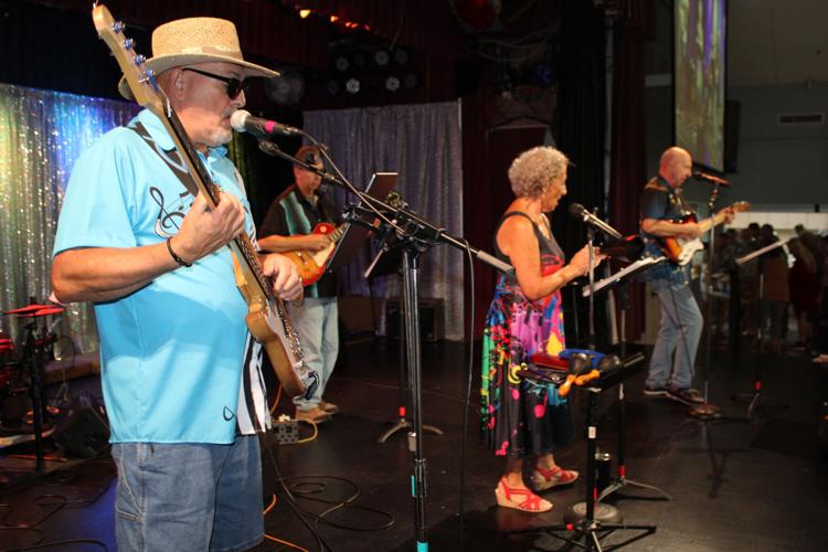 Tanglewood seniors break sterotype by forming local garage band ...