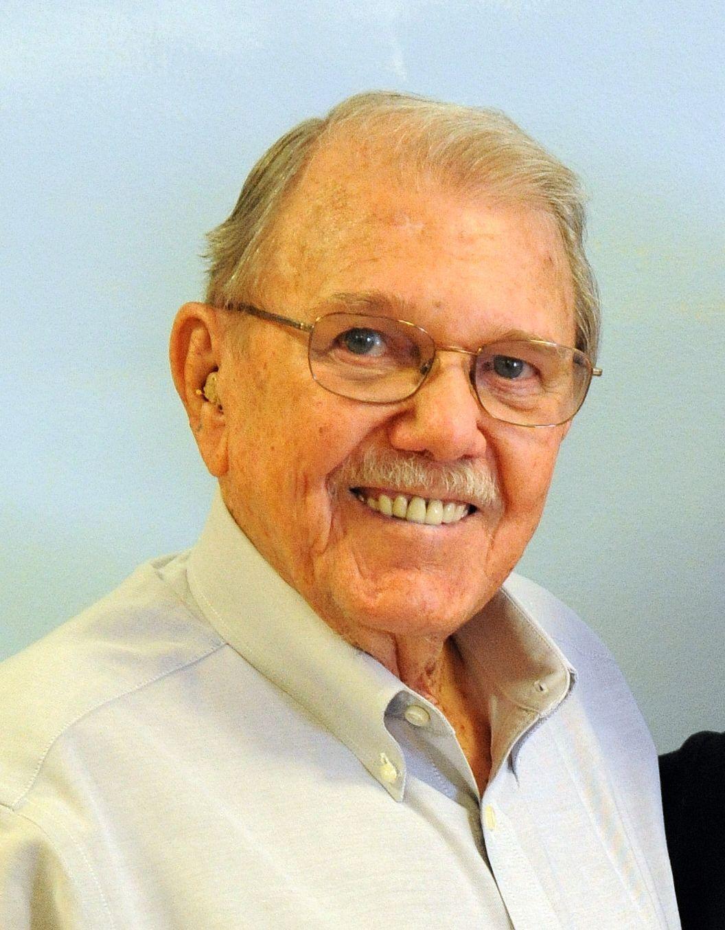 LW artist Tom Freeman passes | Highlands News-Sun ...