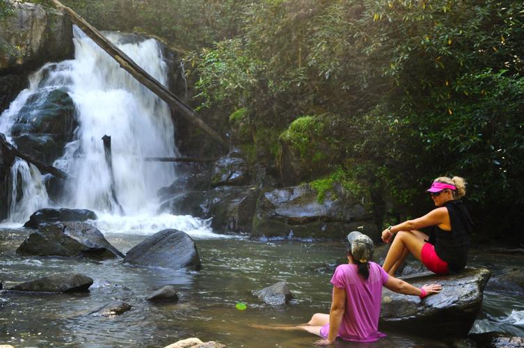 Knotty Girl celebrates breast cancer survivors with mountain retreat ...