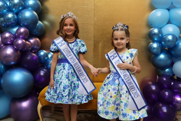 Blueberry Pageant 2025 crowns its first queens: Tiny Miss Blueberry ...
