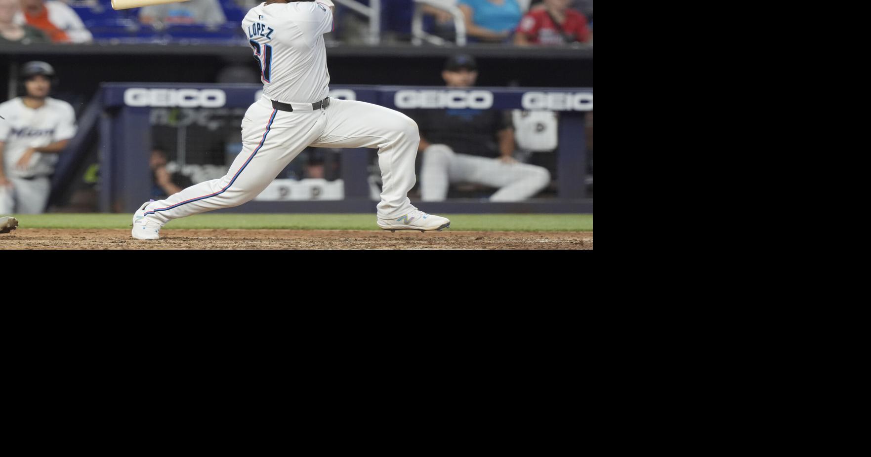 Otto Lopezs Rbi Single In The 9th Gives Marlins 4 3 Victory Over The