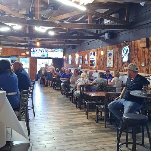 Sebring restaurant owner revives Frostproof landmark | Highlands Sun ...