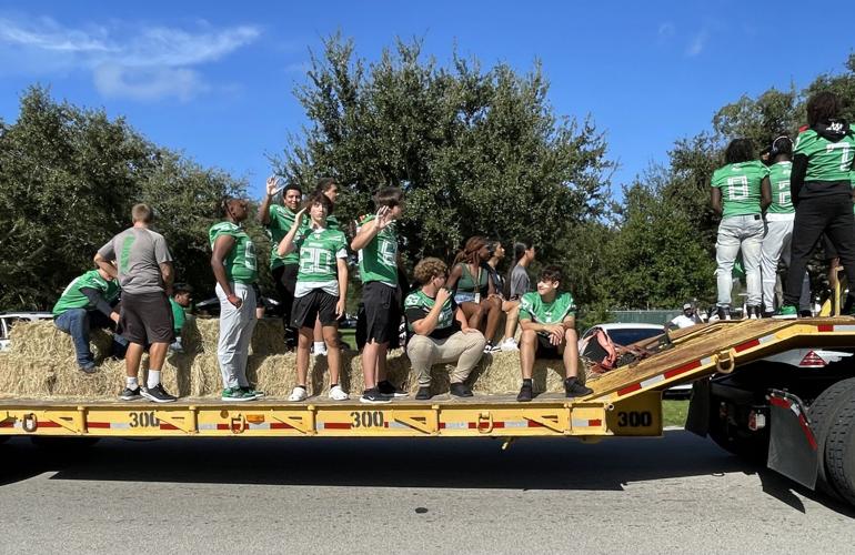 School spirit scales new heights for Dragons | News ...