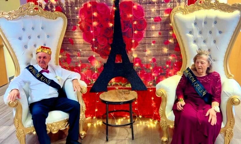Seniors enjoy a Prom in Paris themed party | News ...