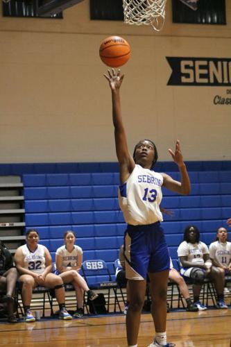 Blue Streaks go 1-1 in district tournament | Local ...