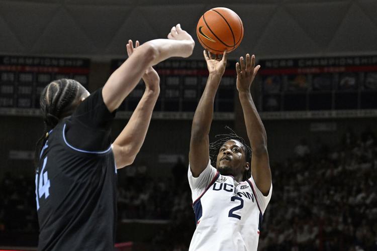 Top-ranked UConn beats Villanova 78-54 | National ...