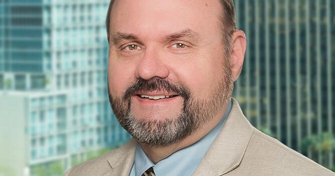 Davenport approves contract with new city attorney | Four Corners Sun ...