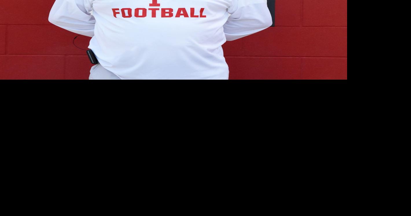 APHS football coach dies unexpectedly | Sports | midfloridanewspapers.com