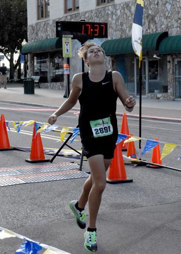 Delong signs with Southeastern | Local | midfloridanewspapers.com