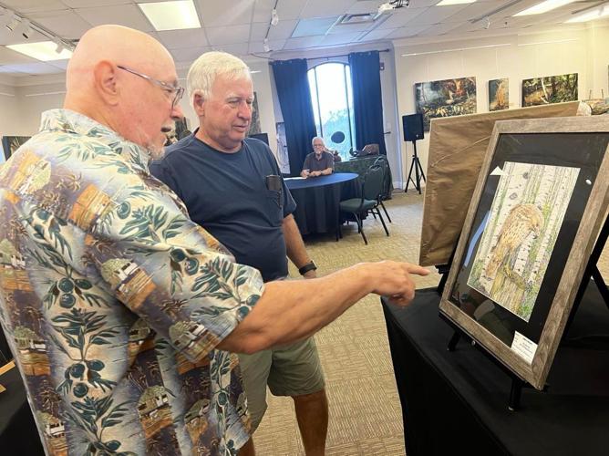 Gary Wyatt artist reception draws admirers | | midfloridanewspapers.com