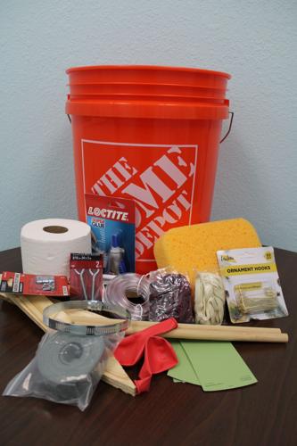 Fair officials present Junk Bucket Challenge | | midfloridanewspapers.com