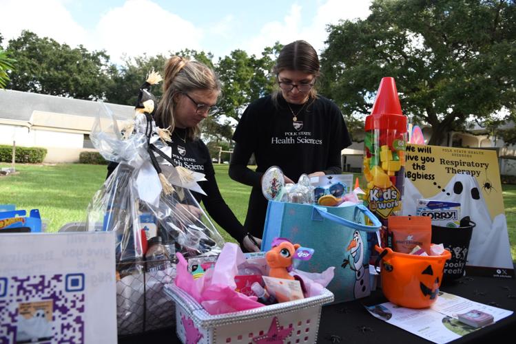 Hundreds turn out for Polk State College annual Fall Festival | Photo ...