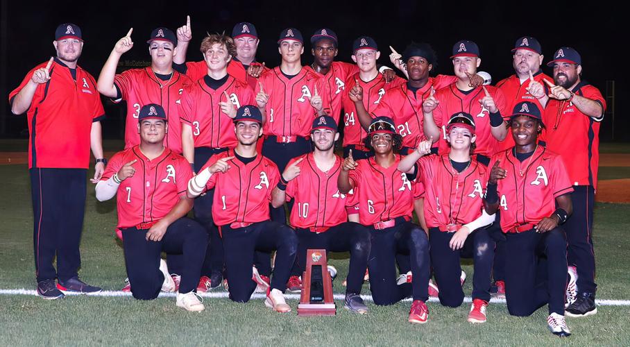 Red Devils dig past Miners | Local | midfloridanewspapers.com