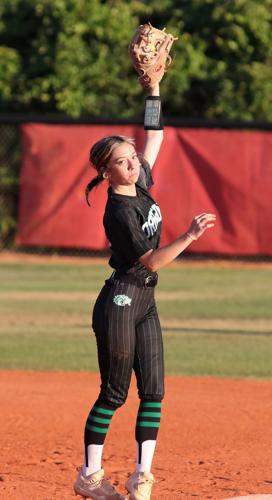 Green Dragons weather storms to advance to district final | Local ...