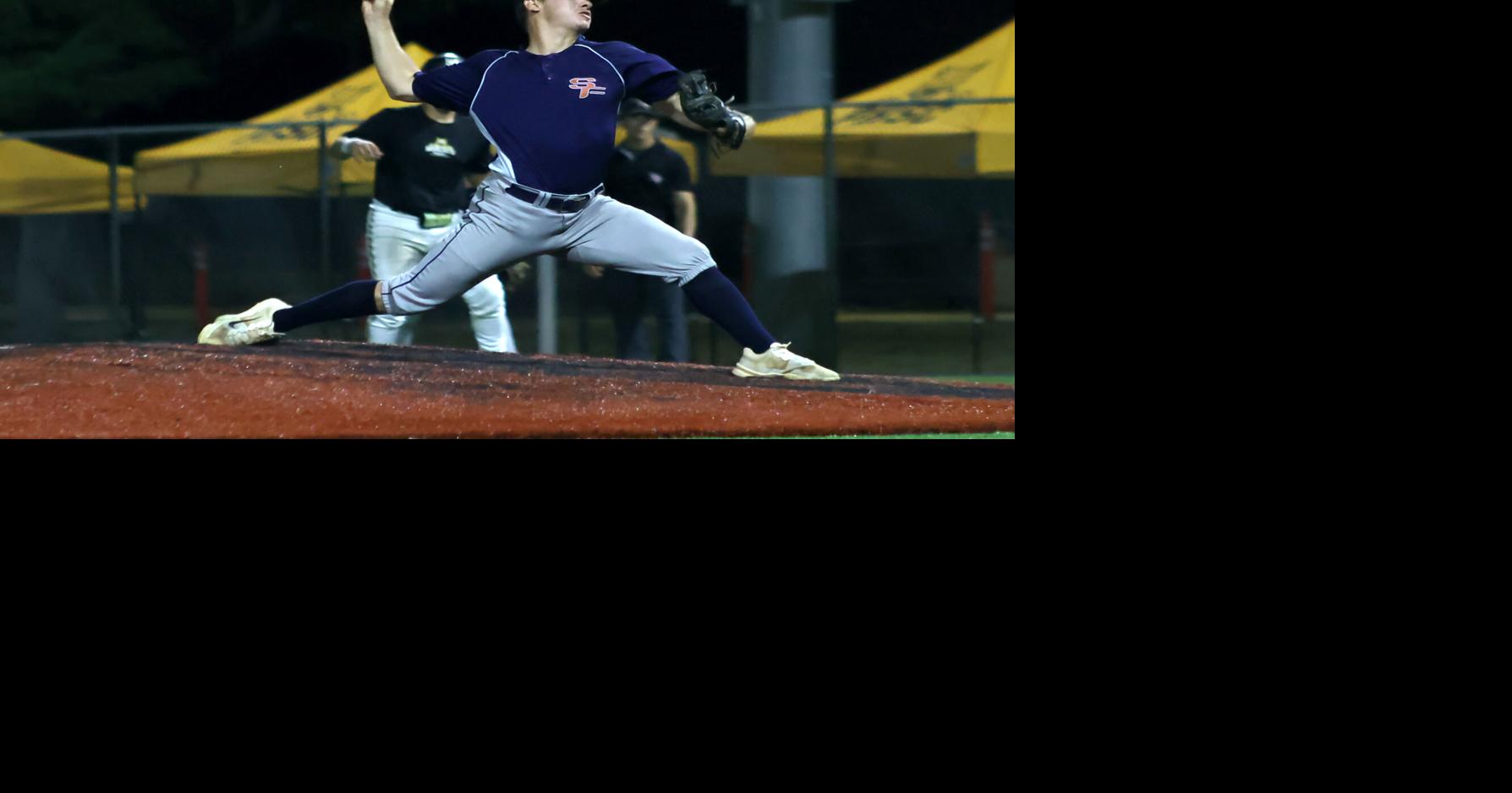 Panthers fight for first round win | Local | midfloridanewspapers.com