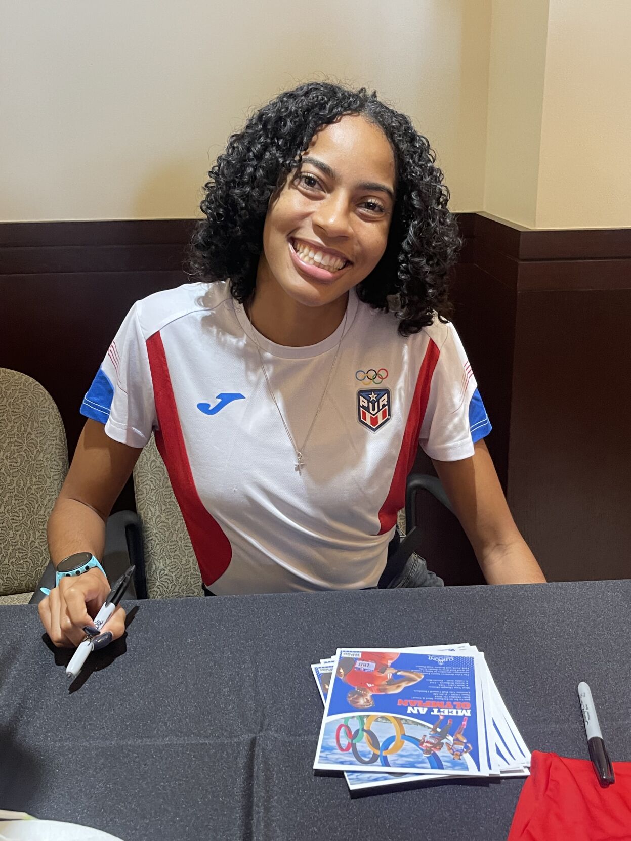 Excited fans meet their Olympic track heroes in Clermont | News ...