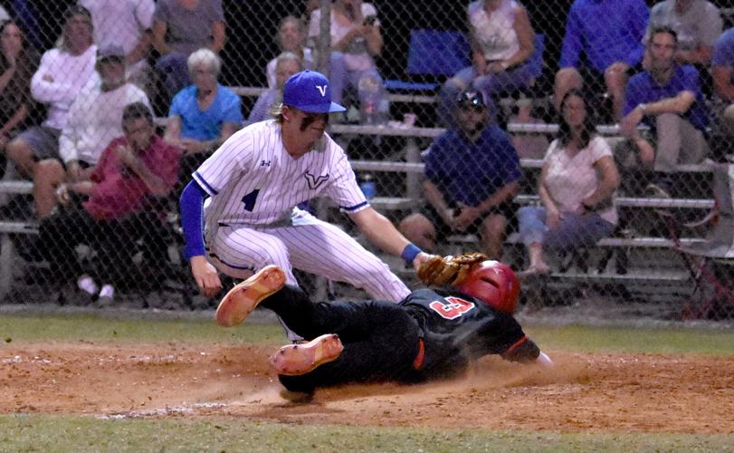 Vikings sail past Red Devils | Local | midfloridanewspapers.com