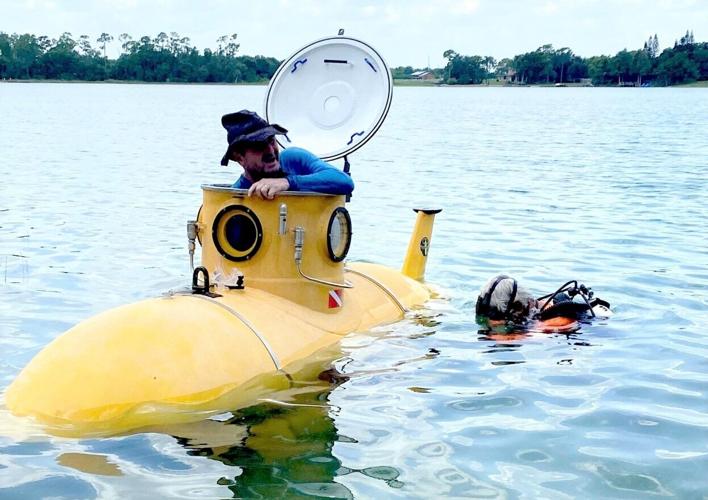 Divers train in a yellow submarine | Highlands News-Sun ...