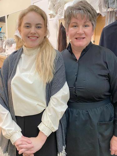 Highlands Lakeside Theatre to perform 'Oliver' | Highlands Sun ...