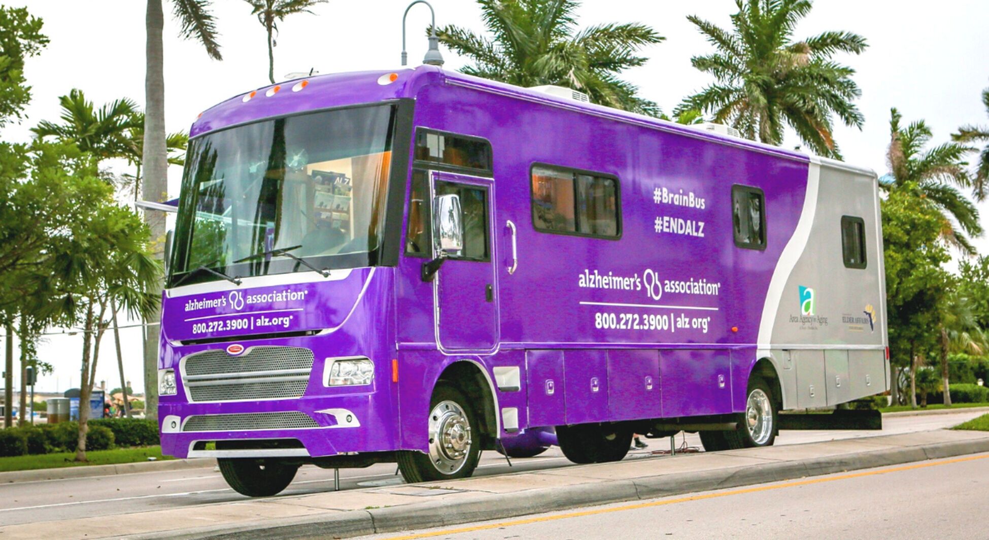 Brain Bus brings hope to Heartland | News | midfloridanewspapers.com