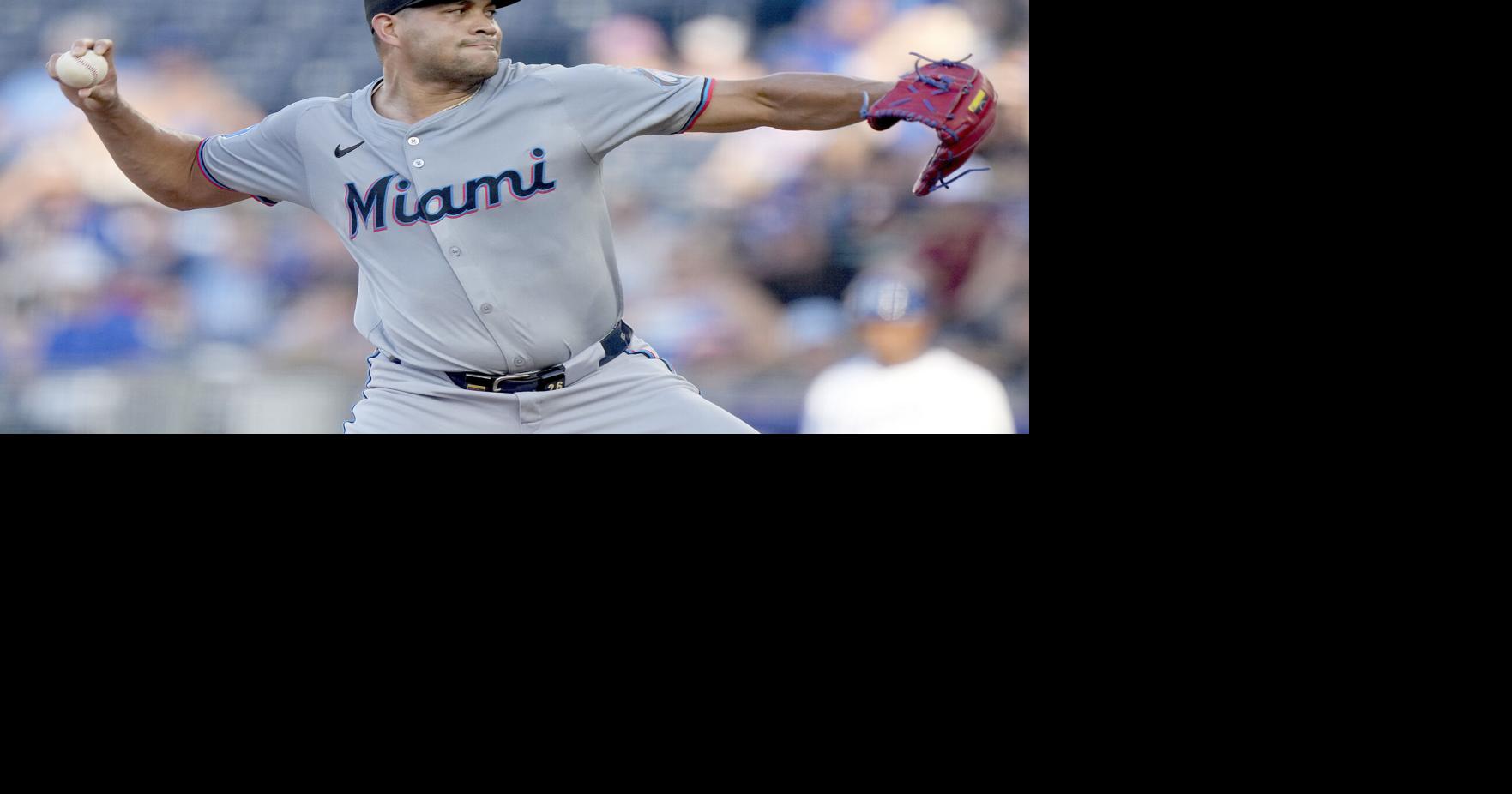 Gordon's and Chisholm's two-out hits rally Marlins past Royals, 2-1 ...
