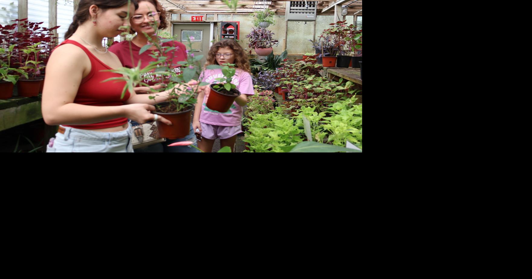 Therapy Plants Program at prison draws crowd | Highlands Sun ...