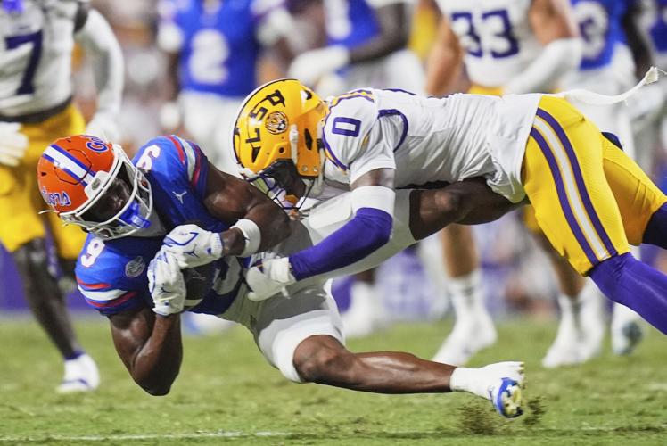No. 3 LSU beats Florida in the Tigers' 20-10 victory | News ...