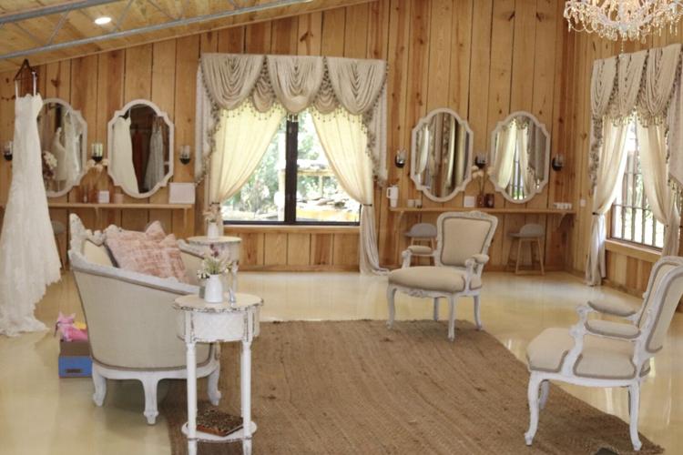 Rustic Grace event center Davenport ribbon cutting | Photo Gallery | midfloridanewspapers.com