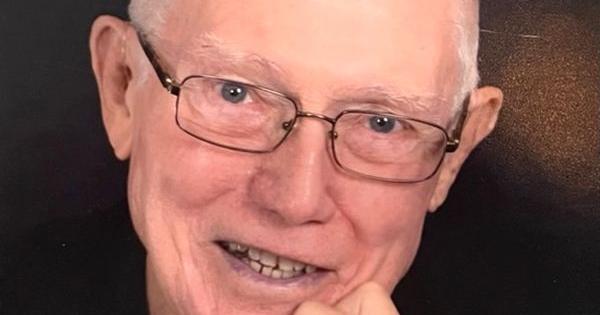 Wayne M. Tuggey | Obituaries | midfloridanewspapers.com