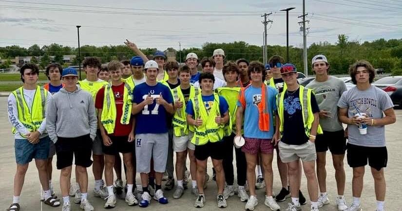 Francis Howell baseball team conducts triannual community service ...