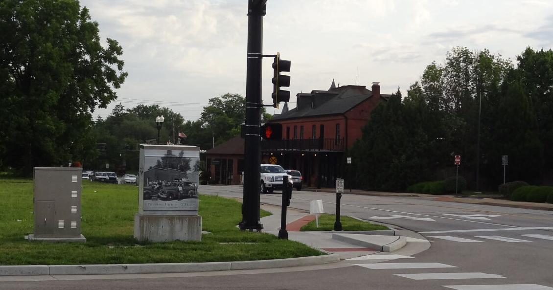 O’Fallon commission breathes new life into 'boring boxes' | St. Charles ...