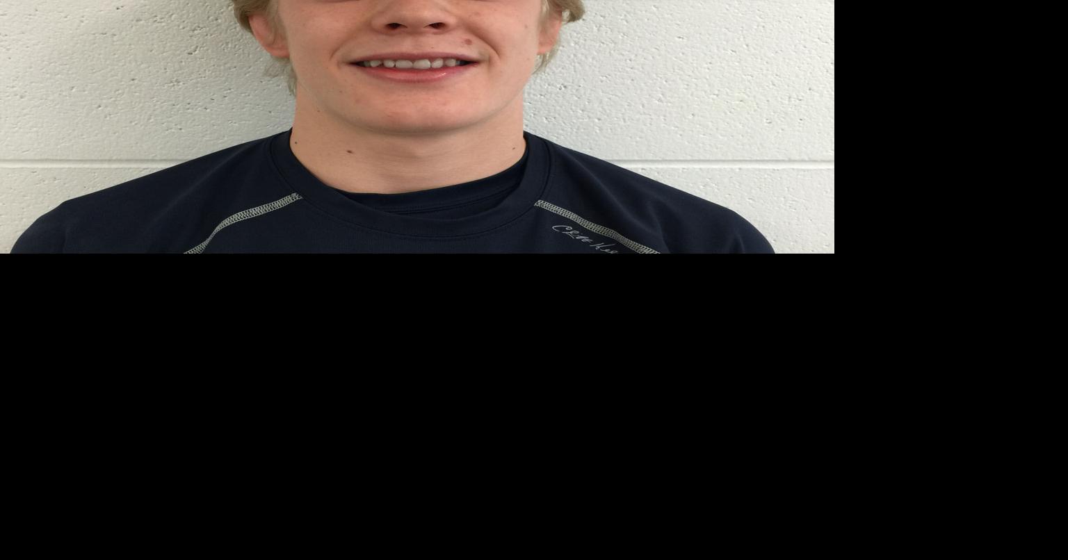 Holt grappler Colby Smith makes history, wins third state championship ...