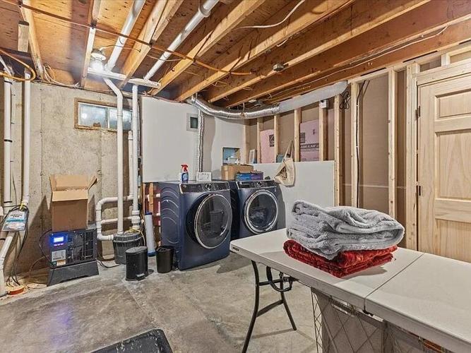 Home tour of the week: a $749,000 home in Milton with a detached two ...