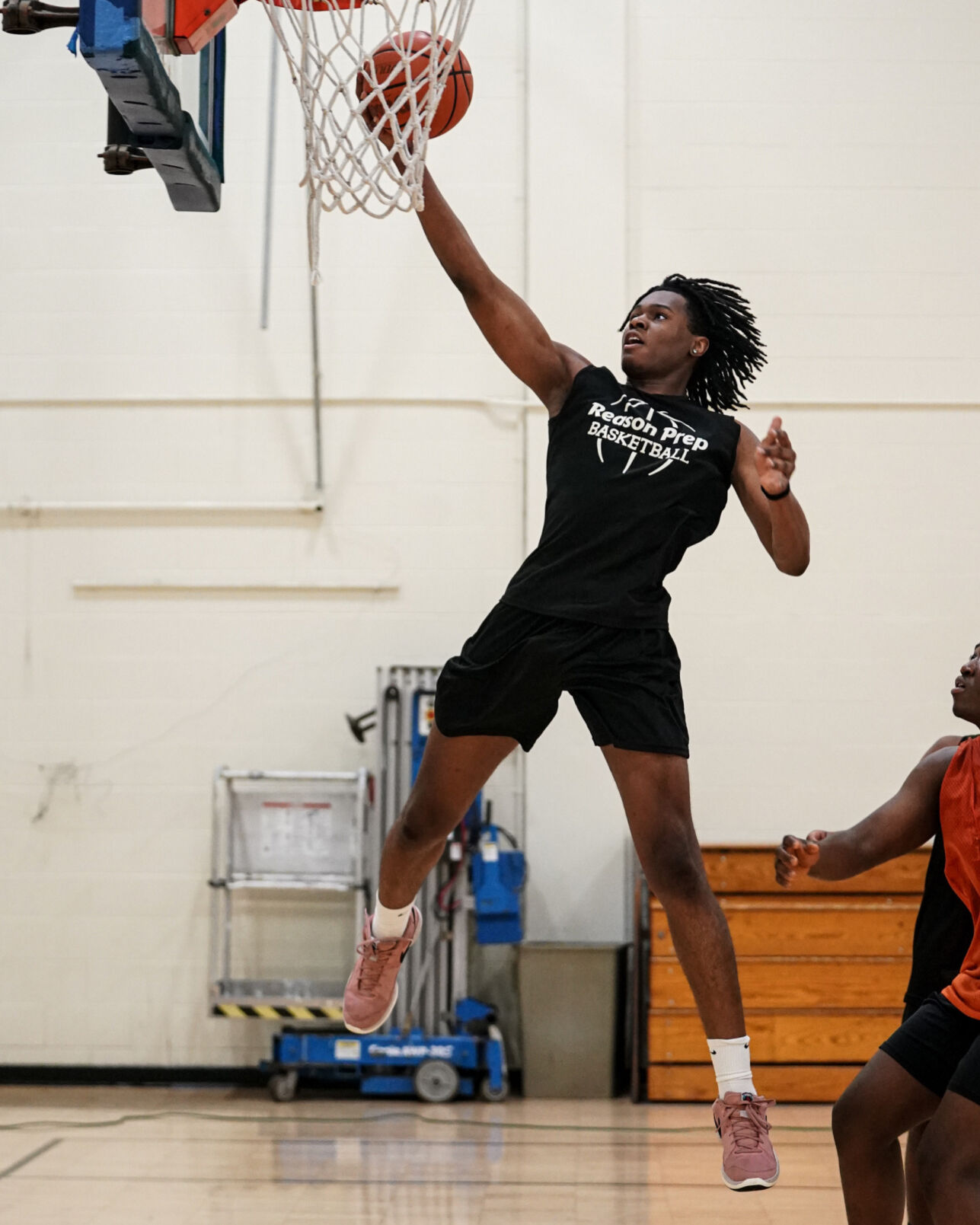 Milton basketball star Vincent Osazee commits to Pacific | Milton, MA ...