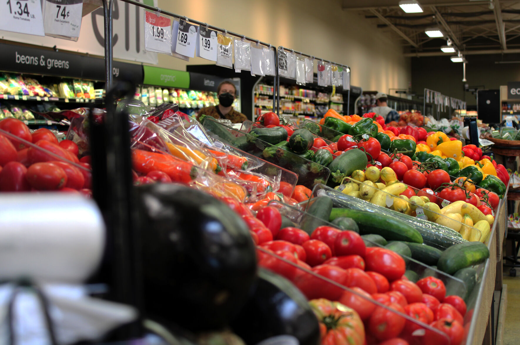 USDA data highlights monopoly risk in rural grocery stores | Industries ...