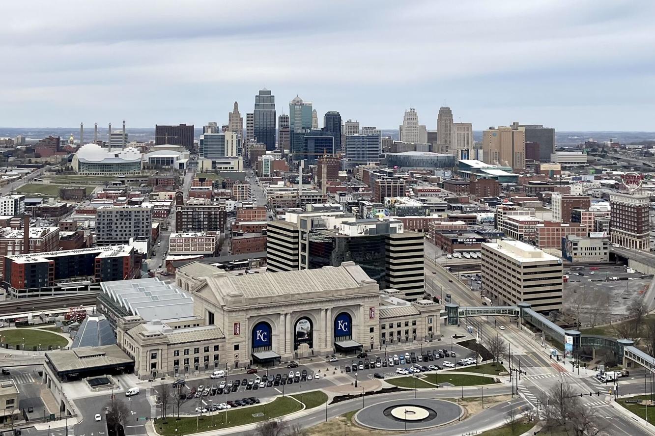 Missouri Minute: Cannabis vape recall exposes dispute; Kansas City ...
