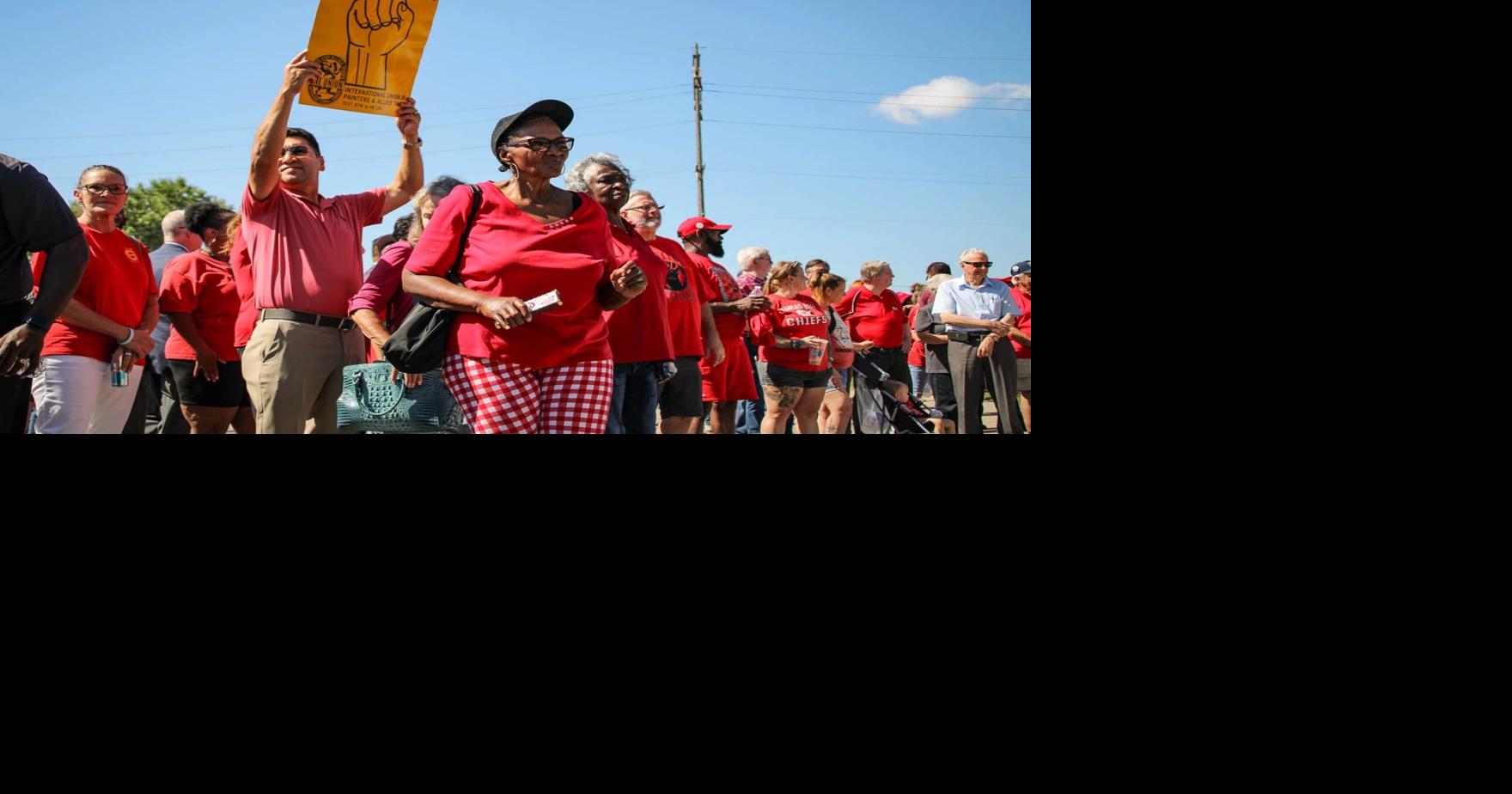 GM laid off thousands of Kansas City workers during the UAW strike, but ...